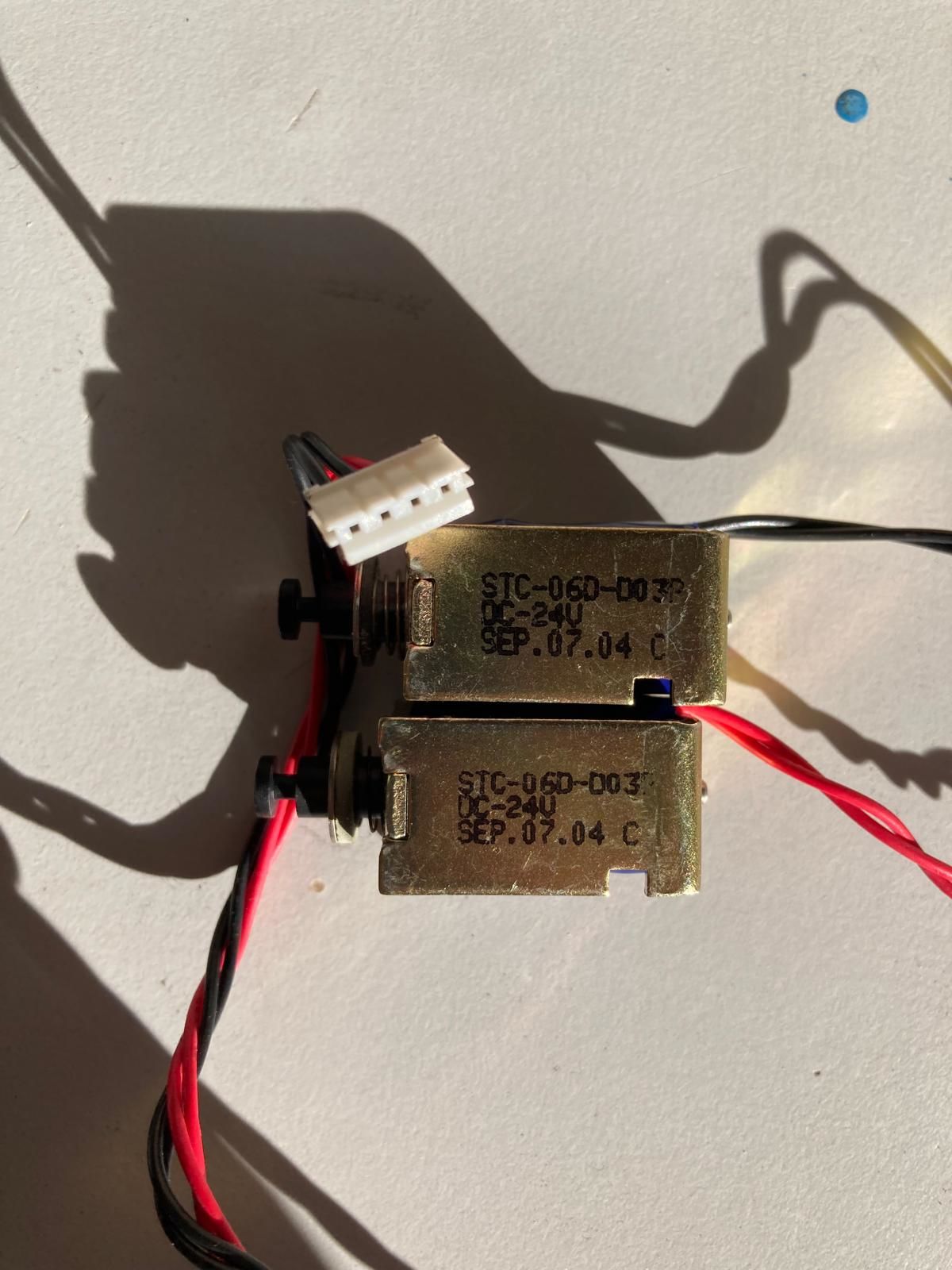 SOLENOİD 24V GÜÇLÜ ve BÜYÜK 3001100003